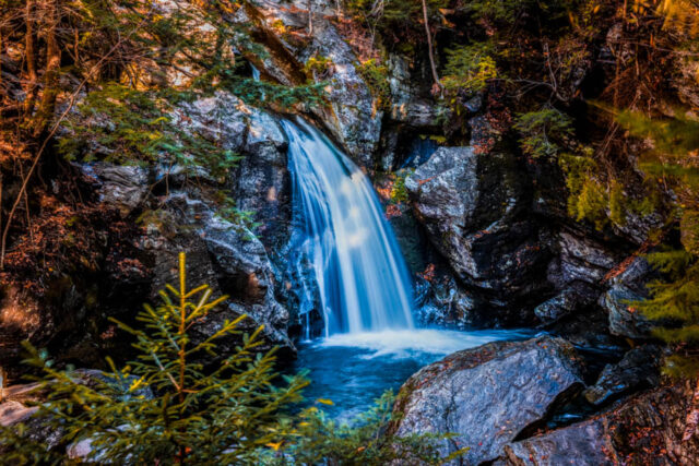 Experience Fall in Stowe, Vermont: 2 Day Itinerary+ Things to do ...