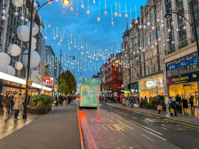 London Christmas Lights Walking Route+ Map - Fernwehrahee